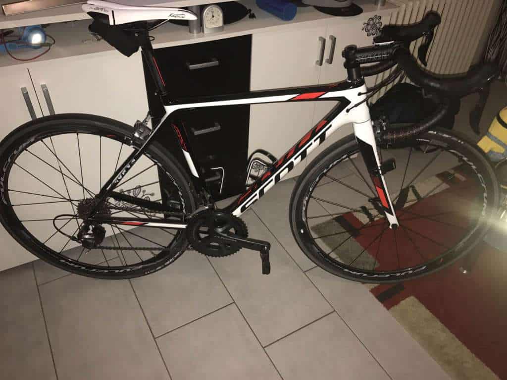 Scott Addict 10 Ultegra occasion reconditionné - VENDRE-SON-VELO.COM