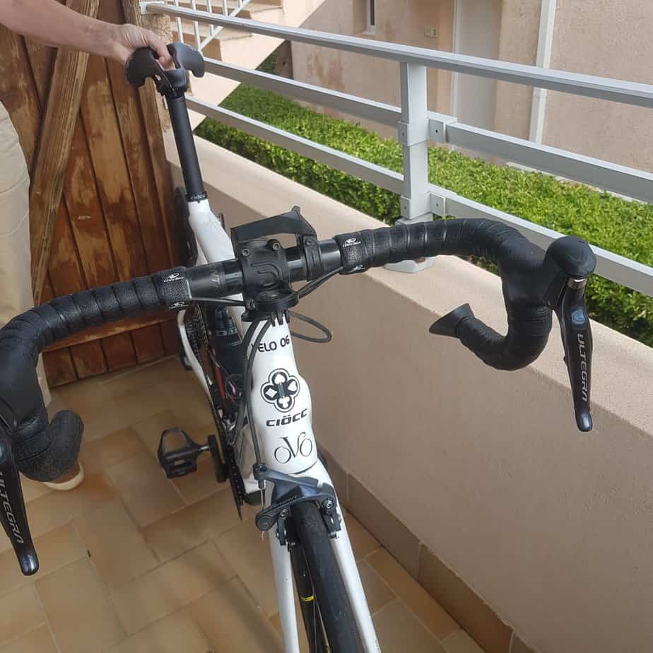 CIOCC É veloce carbone 2020 vélo route électrique occasion
