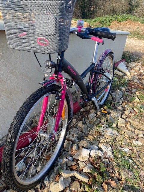 Btwin Poply 500 fille rose et noir 2018 vélo enfant