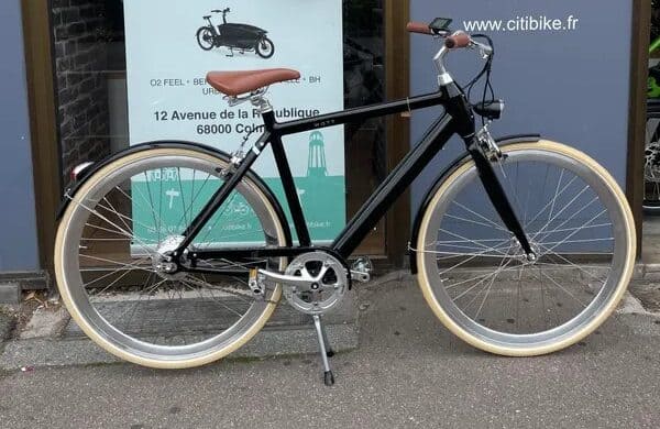 Watt Boston Male Black 2023 destock vélo de ville électrique
