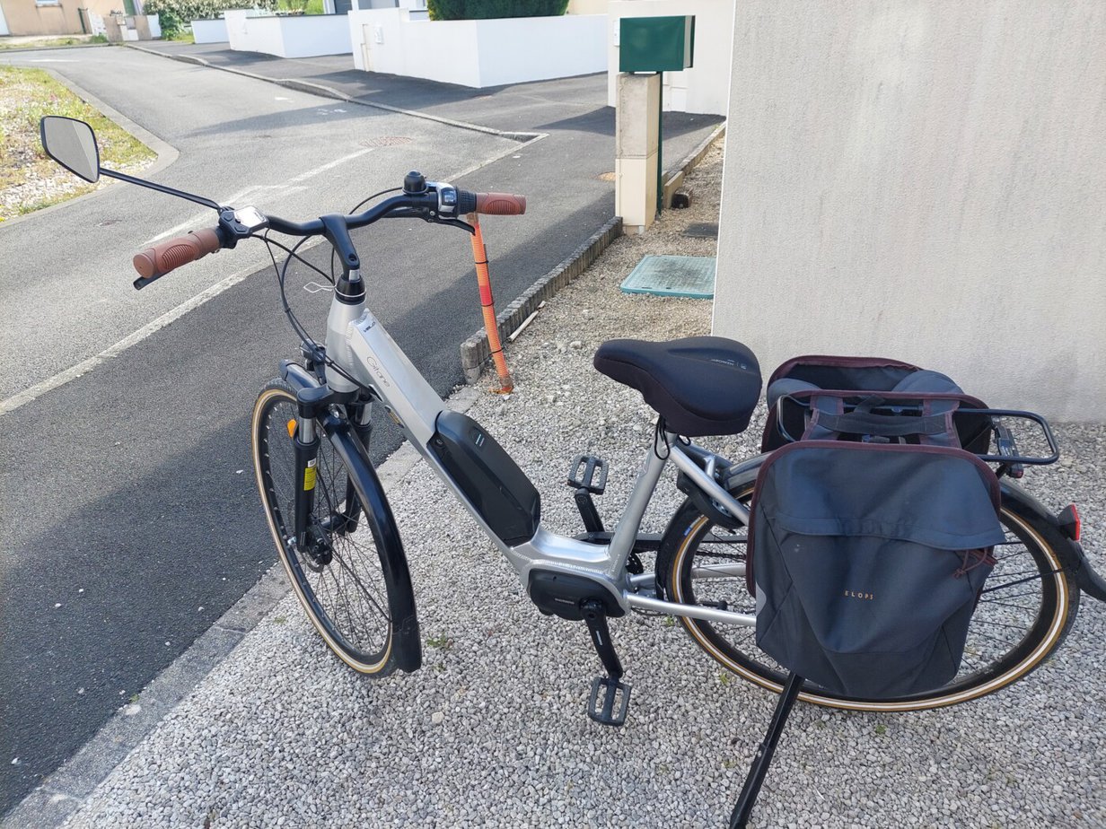 GITANE E-CiTY28 2022 occasion reconditionné - VENDRE-SON-VELO.COM