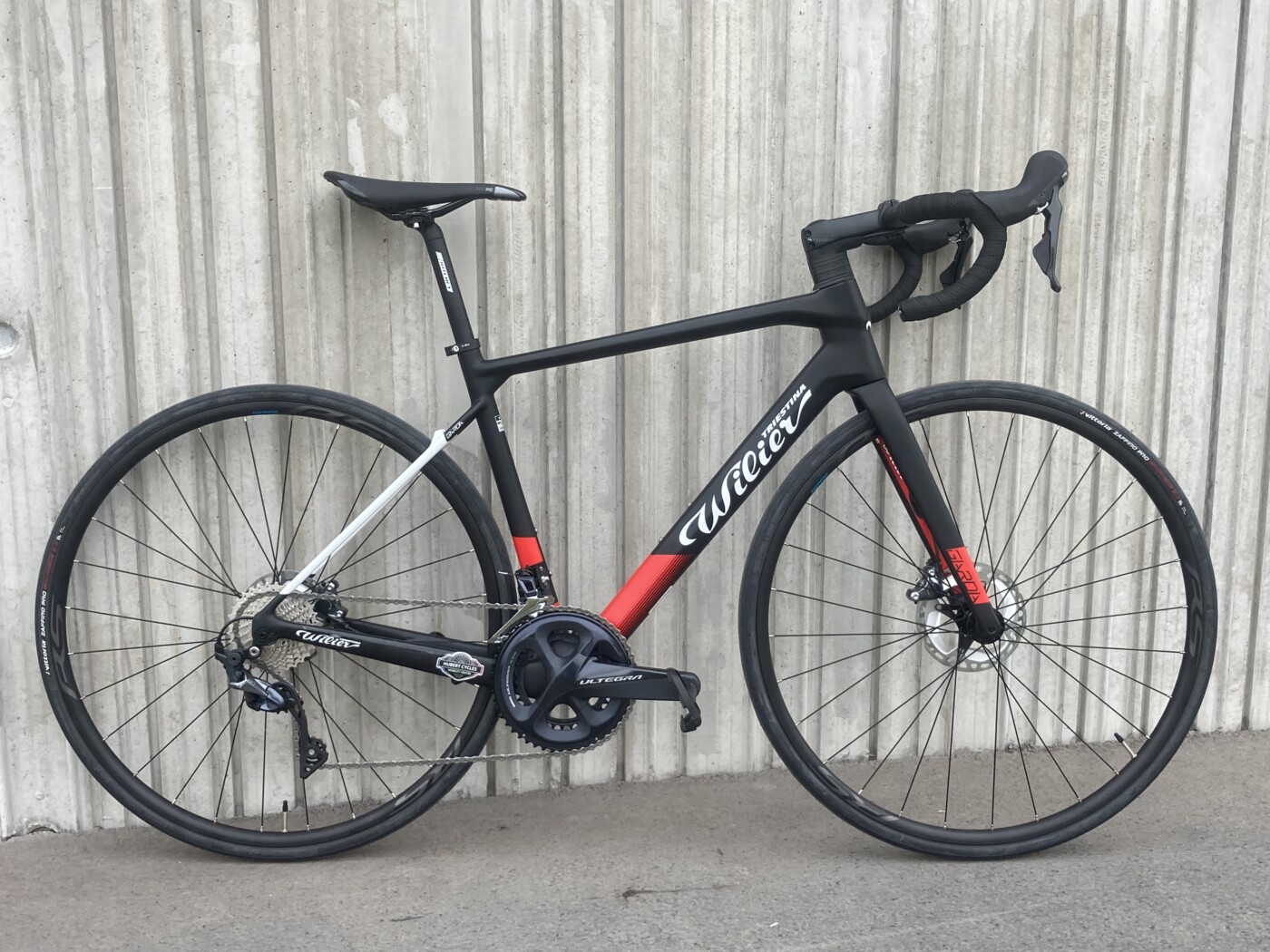 Wilier Garda disc 2023 route endurance occasion reconditionné - VENDRE ...