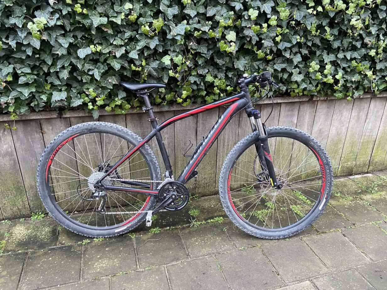Specialized Rockhopper sport 2017 - VENDRE-SON-VELO.COM