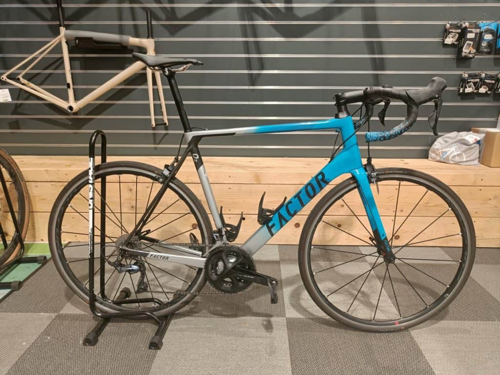 Vélo route Factor O2 Ultegra 2021 - VENDRE-SON-VELO.COM