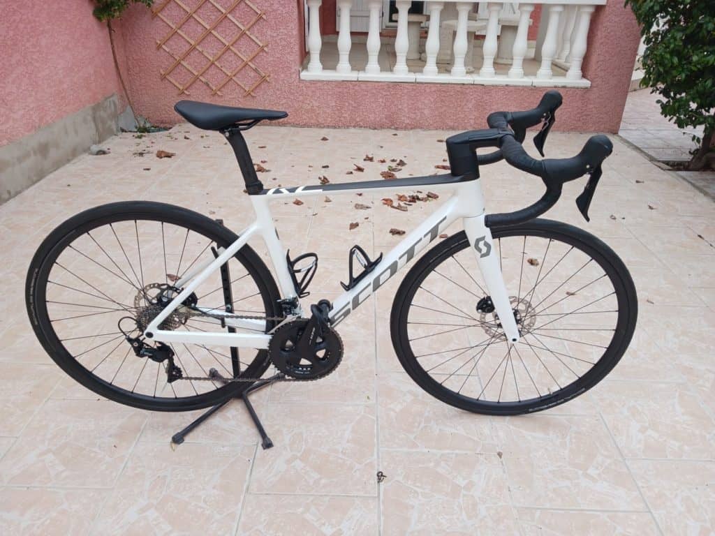 SCOTT ADDICT RC 40 2021 Road - VENDRE-SON-VELO.COM