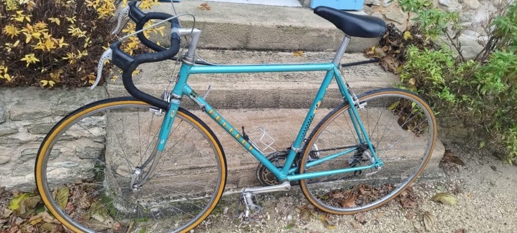 Peugeot vintage collector ATAX 1979 1979 vintage road bike